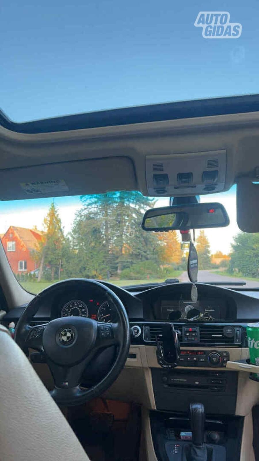 Balts BMW 325 2006 Kupiškis, ar dzinēja tilpumu 2.50 L un nobraukumu 265 tūkst. km par 3300 €, foto 5 vietnē AUTOMOTO.COM.LV