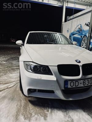 Белый БМВ 325 2007 в Цесис, объемом двигателя 3.00 л и пробегом 323 тыс. км за 5500 €, фото 12 на AUTOMOTO.COM.LV