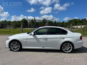 White BMW 325 2009 in Valmiera, with an engine capacity of 3.00 L and mileage of 363 thousand km for 5995 €, photo 3 on AUTOMOTO.COM.LV