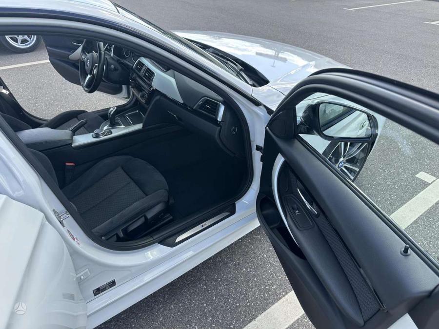 Balts BMW 325 2016 Viļņa, ar dzinēja tilpumu 2.00 L un nobraukumu 299 tūkst. km par 12900 €, foto 13 vietnē AUTOMOTO.COM.LV