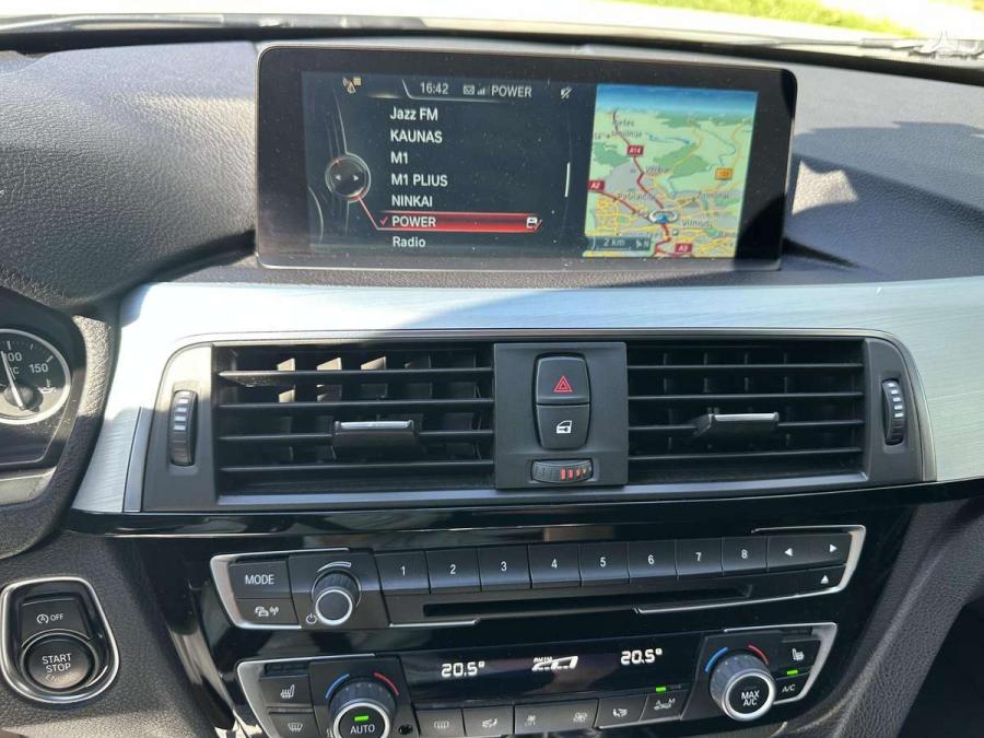 Balts BMW 325 2016 Viļņa, ar dzinēja tilpumu 2.00 L un nobraukumu 299 tūkst. km par 12900 €, foto 29 vietnē AUTOMOTO.COM.LV