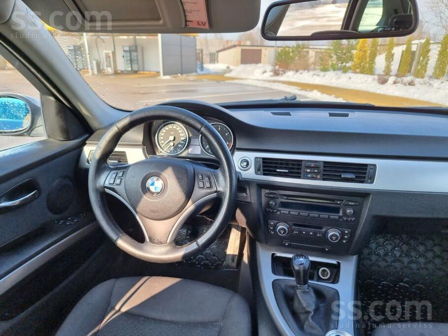Dzeltens BMW 325 2007 Aizkraukle, ar dzinēja tilpumu 3.00 L un nobraukumu 371 tūkst. km par 3400 €, foto 10 vietnē AUTOMOTO.COM.LV