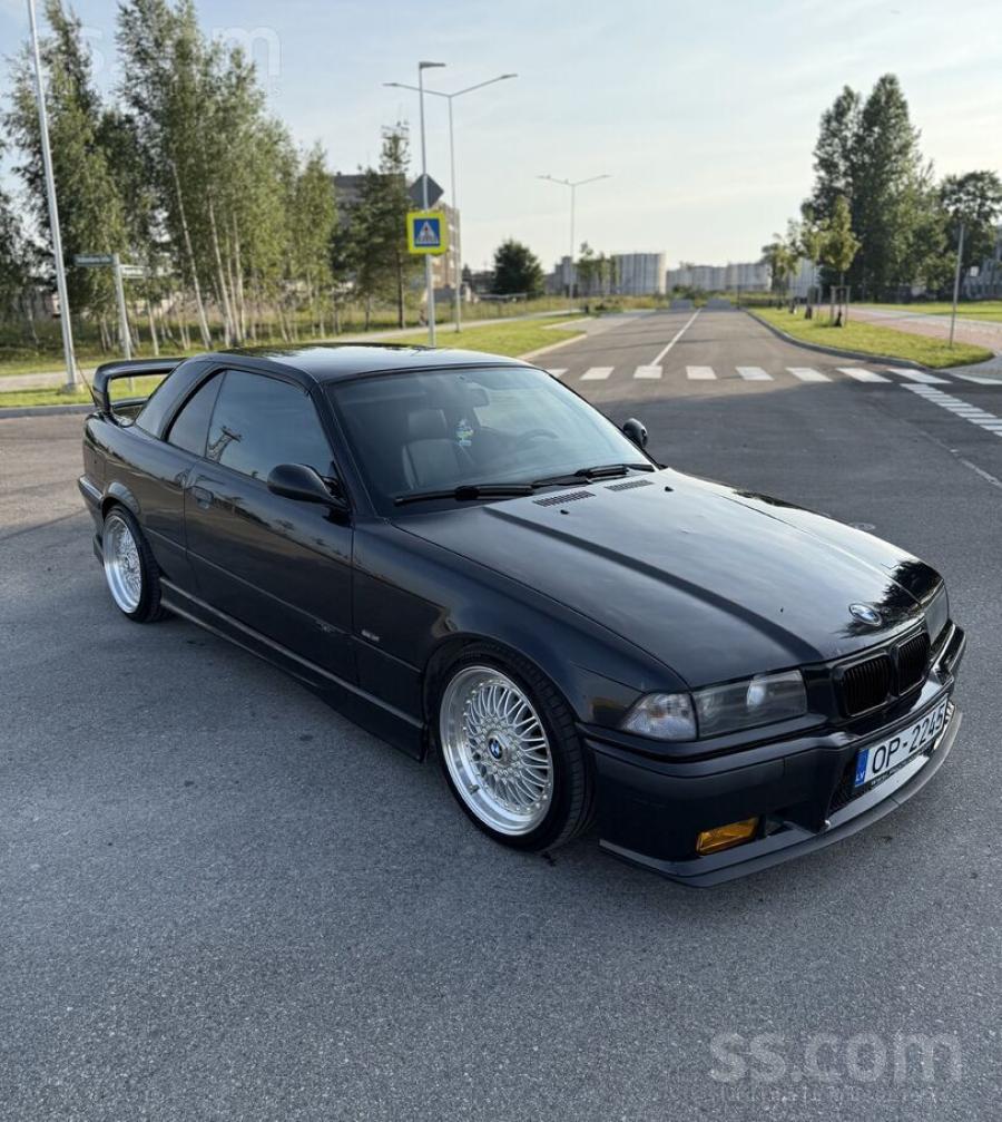 Melns BMW 328 1997 Liepāja, ar dzinēja tilpumu 2.80 L un nobraukumu 278 tūkst. km par 7150 €, foto 1 vietnē AUTOMOTO.COM.LV