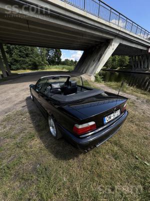 Black BMW 328 1999 in Riga, with an engine capacity of 2.80 L and mileage of 199 thousand km for 8500 €, photo 4 on AUTOMOTO.COM.LV