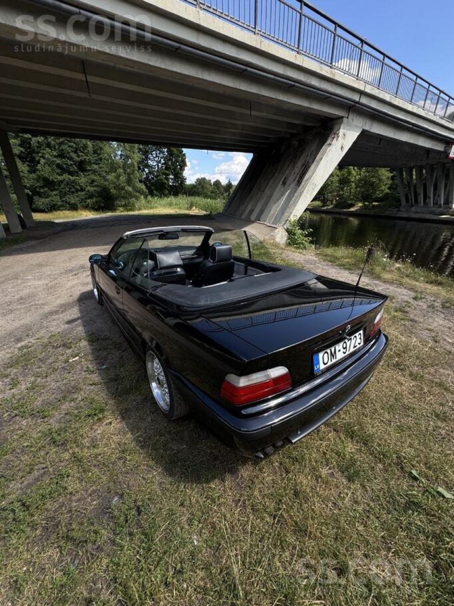 Black BMW 328 1999 in Riga, with an engine capacity of 2.80 L and mileage of 199 thousand km for 8500 €, photo 4 on AUTOMOTO.COM.LV