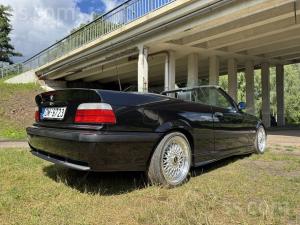 Black BMW 328 1999 in Riga, with an engine capacity of 2.80 L and mileage of 199 thousand km for 8500 €, photo 5 on AUTOMOTO.COM.LV