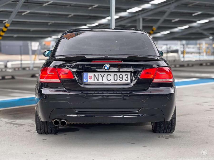 Black BMW 328 2008 in Vilnius, with an engine capacity of 3.00 L and mileage of 233 thousand km for 7950 €, photo 5 on AUTOMOTO.COM.LV