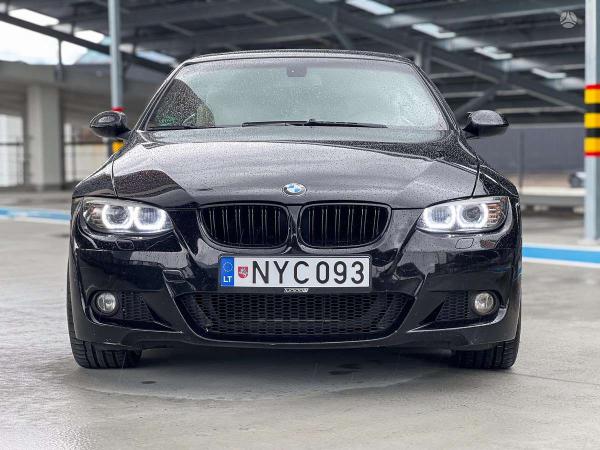 Black BMW 328 2008 in Vilnius, with an engine capacity of 3.00 L and mileage of 233 thousand km for 7950 €, photo 8 on AUTOMOTO.COM.LV