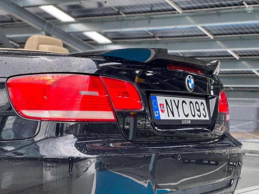 Black BMW 328 2008 in Vilnius, with an engine capacity of 3.00 L and mileage of 233 thousand km for 7950 €, photo 18 on AUTOMOTO.COM.LV
