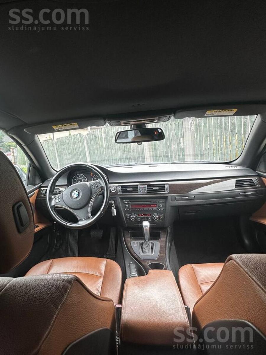 Melns BMW 328 2011 Jelgava, ar dzinēja tilpumu 3.00 L un nobraukumu 262 tūkst. km par 6000 €, foto 8 vietnē AUTOMOTO.COM.LV