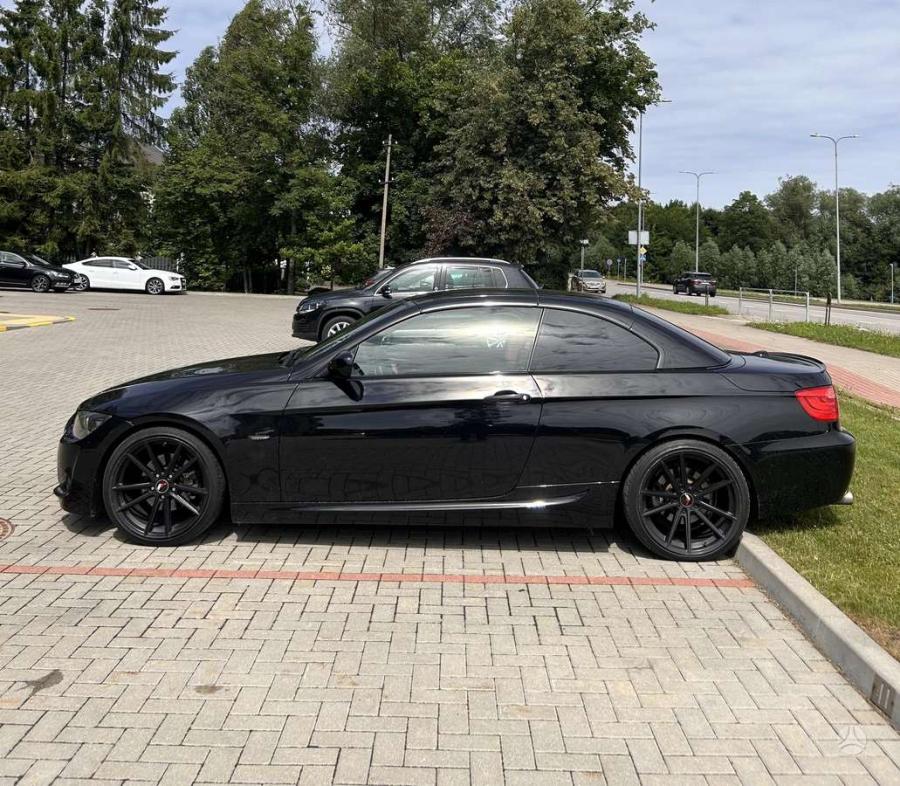 Melns BMW 328 2012 Klaipėda, ar dzinēja tilpumu 3.00 L un nobraukumu 255 tūkst. km par 9800 €, foto 1 vietnē AUTOMOTO.COM.LV