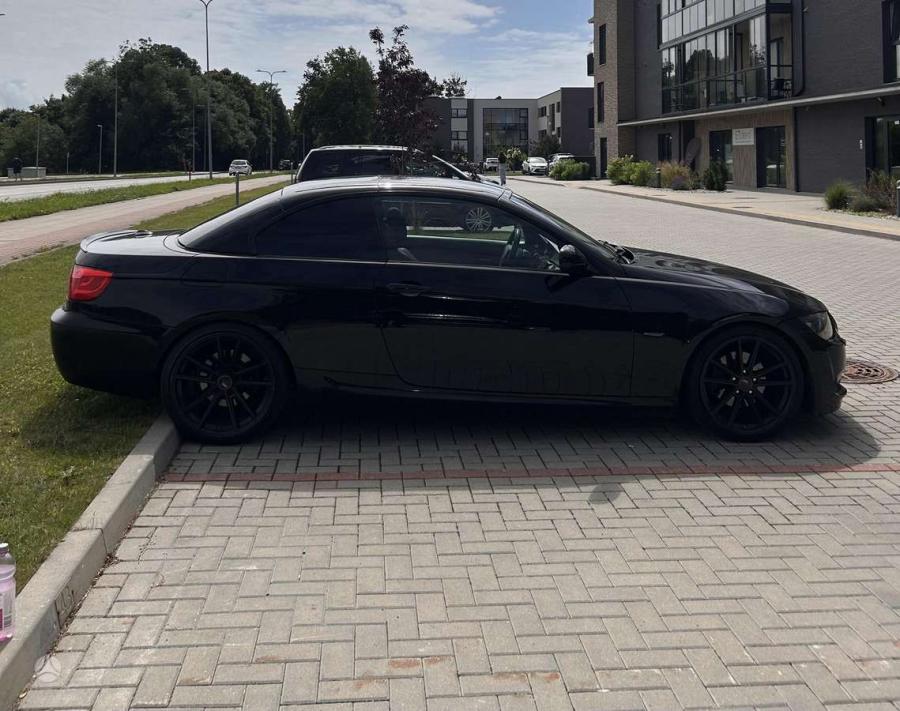 Melns BMW 328 2012 Klaipėda, ar dzinēja tilpumu 3.00 L un nobraukumu 255 tūkst. km par 9800 €, foto 4 vietnē AUTOMOTO.COM.LV