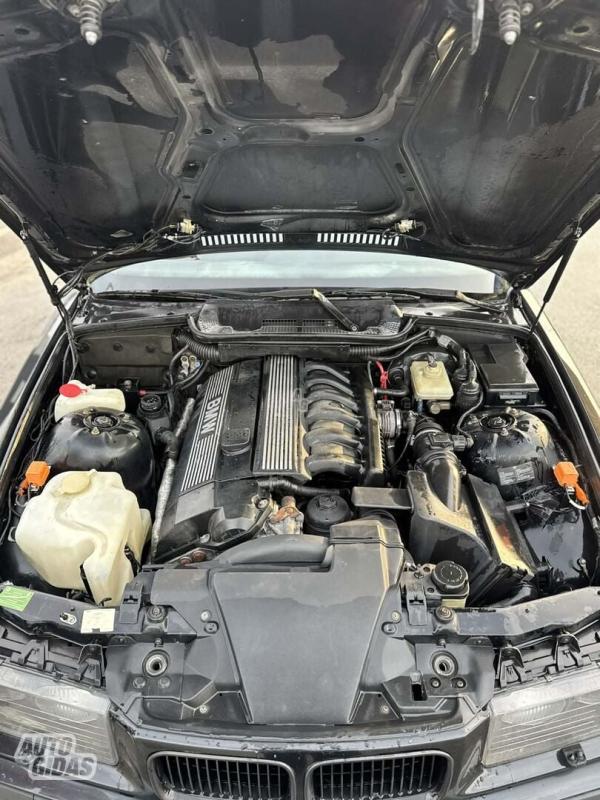 Melns BMW 328 1995 Viļņa, ar dzinēja tilpumu 2.80 L un nobraukumu 255 tūkst. km par 6990 €, foto 6 vietnē AUTOMOTO.COM.LV