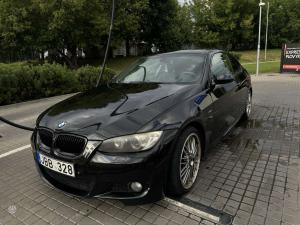 Melns BMW 328 2009 Viļņa, ar dzinēja tilpumu 3.00 L un nobraukumu 265 tūkst. km par 5600 €, foto  vietnē AUTOMOTO.COM.LV