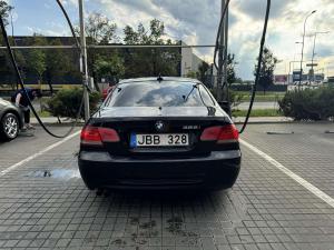 Melns BMW 328 2009 Viļņa, ar dzinēja tilpumu 3.00 L un nobraukumu 265 tūkst. km par 5600 €, foto 4 vietnē AUTOMOTO.COM.LV