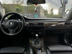 Melns BMW 328 2009 Viļņa, ar dzinēja tilpumu 3.00 L un nobraukumu 265 tūkst. km par 5600 €, foto 11 vietnē AUTOMOTO.COM.LV
