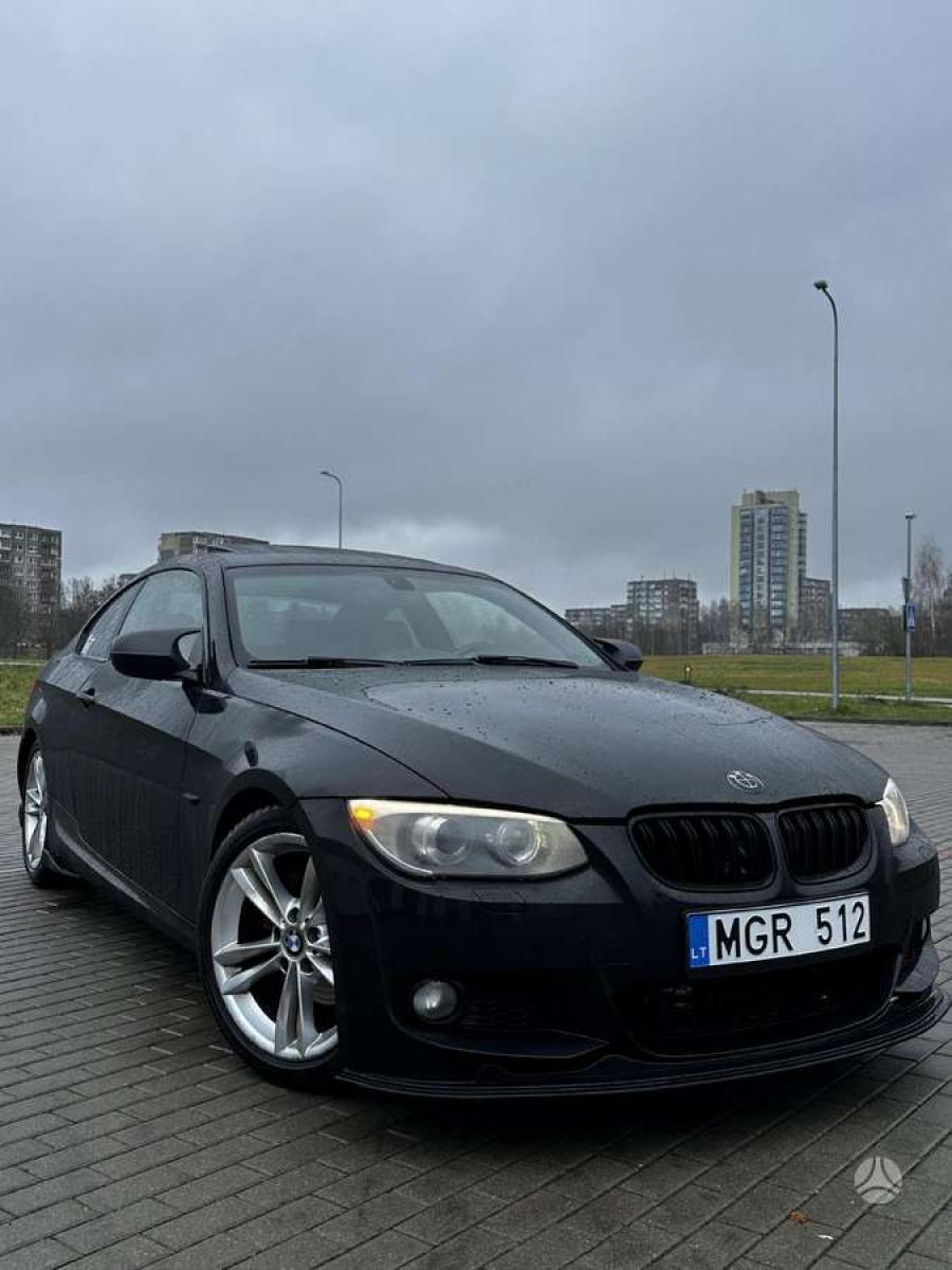 Melns BMW 328 2011 Elektrėnai, ar dzinēja tilpumu 3.00 L un nobraukumu 179 tūkst. km par 7300 €, foto 6 vietnē AUTOMOTO.COM.LV