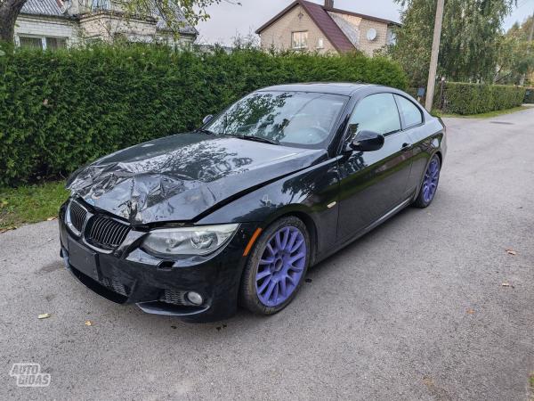 Black BMW 328 2011 in Klaipeda, with an engine capacity of 3.00 L and mileage of 190 thousand km for 5530 €, photo 3 on AUTOMOTO.COM.LV