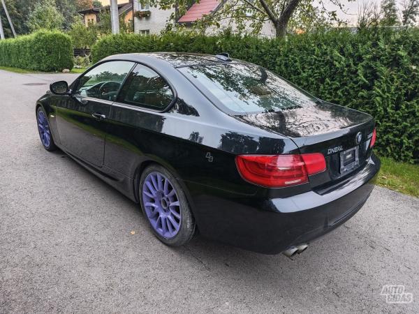 Black BMW 328 2011 in Klaipeda, with an engine capacity of 3.00 L and mileage of 190 thousand km for 5530 €, photo 5 on AUTOMOTO.COM.LV