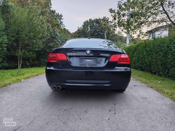 Black BMW 328 2011 in Klaipeda, with an engine capacity of 3.00 L and mileage of 190 thousand km for 5530 €, photo 6 on AUTOMOTO.COM.LV