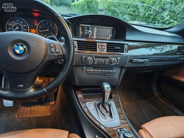 Black BMW 328 2011 in Klaipeda, with an engine capacity of 3.00 L and mileage of 190 thousand km for 5530 €, photo 11 on AUTOMOTO.COM.LV