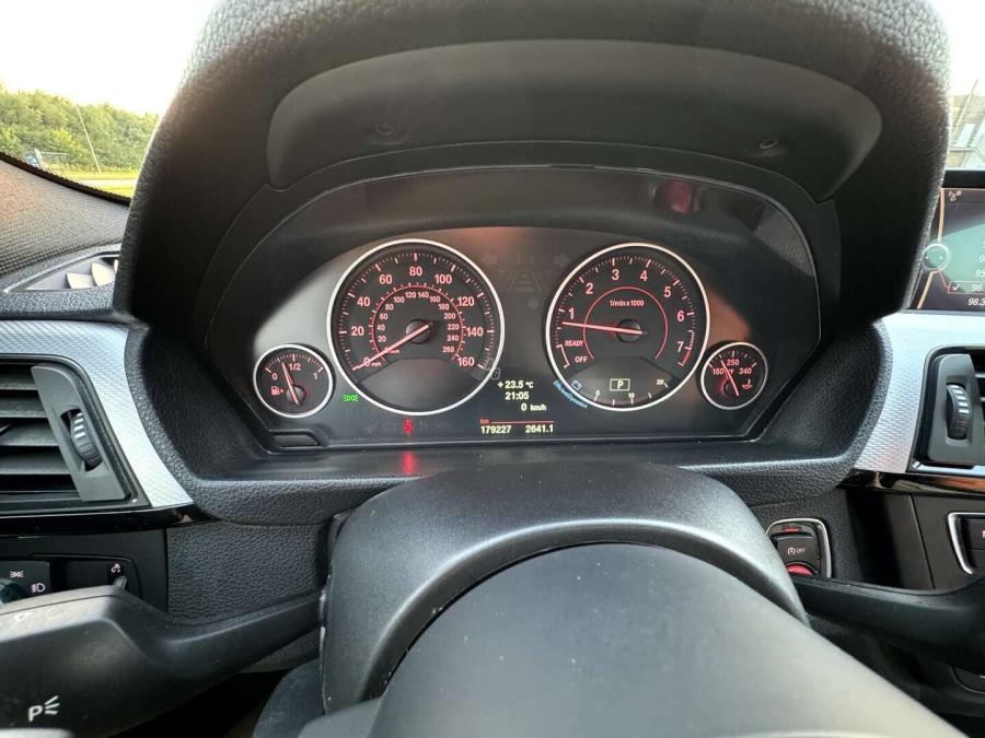 Melns BMW 328 2013 Klaipėda, ar dzinēja tilpumu 2.00 L un nobraukumu 180 tūkst. km par 9500 €, foto 11 vietnē AUTOMOTO.COM.LV