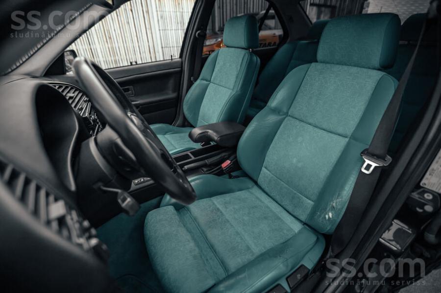 Melns BMW 328 1997 Rīga, ar dzinēja tilpumu 2.80 L un nobraukumu 298 tūkst. km par 5200 €, foto 12 vietnē AUTOMOTO.COM.LV