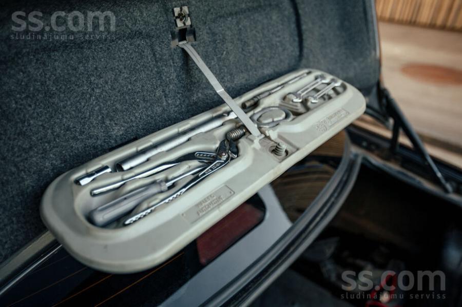 Melns BMW 328 1997 Rīga, ar dzinēja tilpumu 2.80 L un nobraukumu 298 tūkst. km par 5200 €, foto 17 vietnē AUTOMOTO.COM.LV