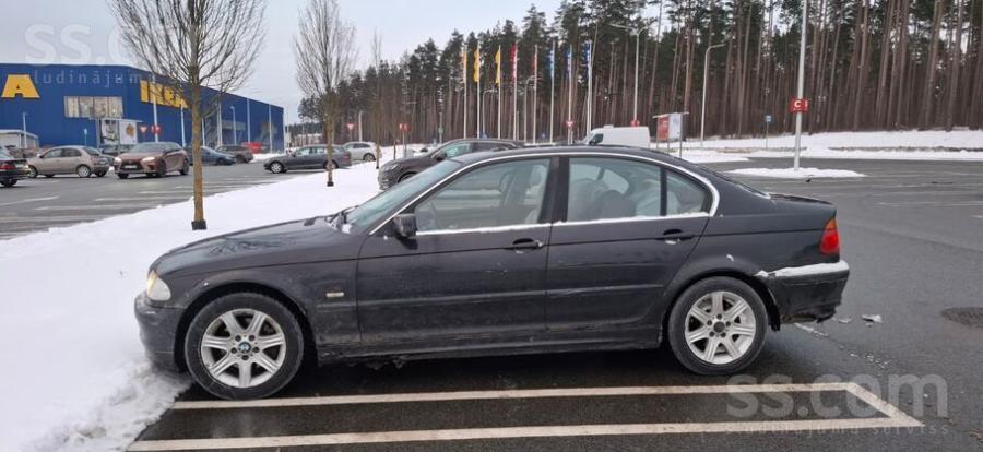 Black BMW 328 1999 in Riga, with an engine capacity of 2.80 L and mileage of 311 thousand km for 2800 €, photo 5 on AUTOMOTO.COM.LV