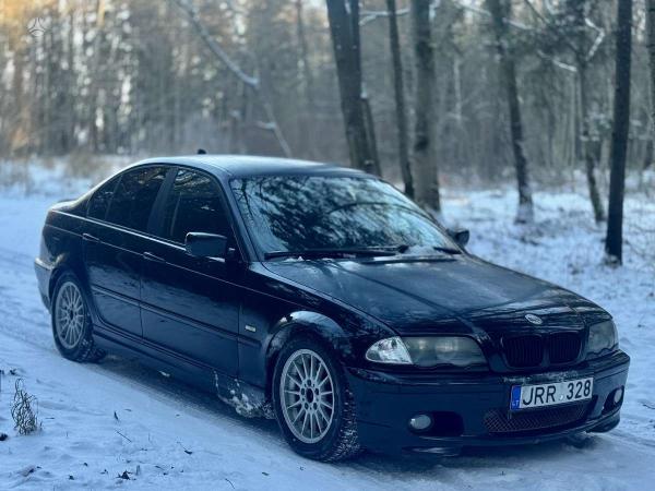 Melns BMW 328 2000 Radviliškis, ar dzinēja tilpumu 2.80 L un nobraukumu 220 tūkst. km par 2700 €, foto 2 vietnē AUTOMOTO.COM.LV