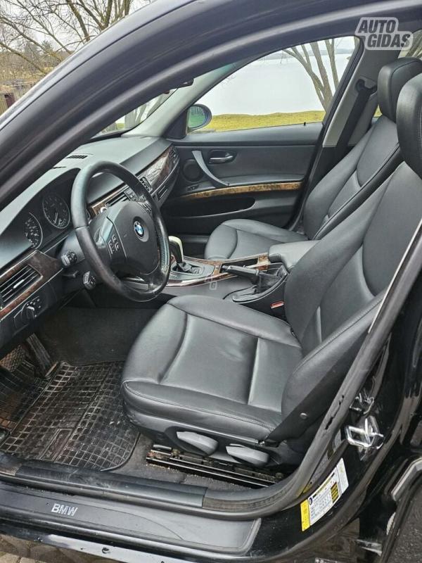 Black BMW 328 2007 in Vilnius, with an engine capacity of 3.00 L and mileage of 370 thousand km for 3650 €, photo 7 on AUTOMOTO.COM.LV