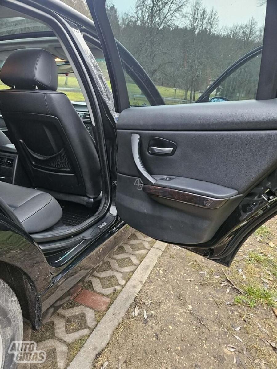 Melns BMW 328 2007 Viļņa, ar dzinēja tilpumu 3.00 L un nobraukumu 370 tūkst. km par 3650 €, foto 15 vietnē AUTOMOTO.COM.LV