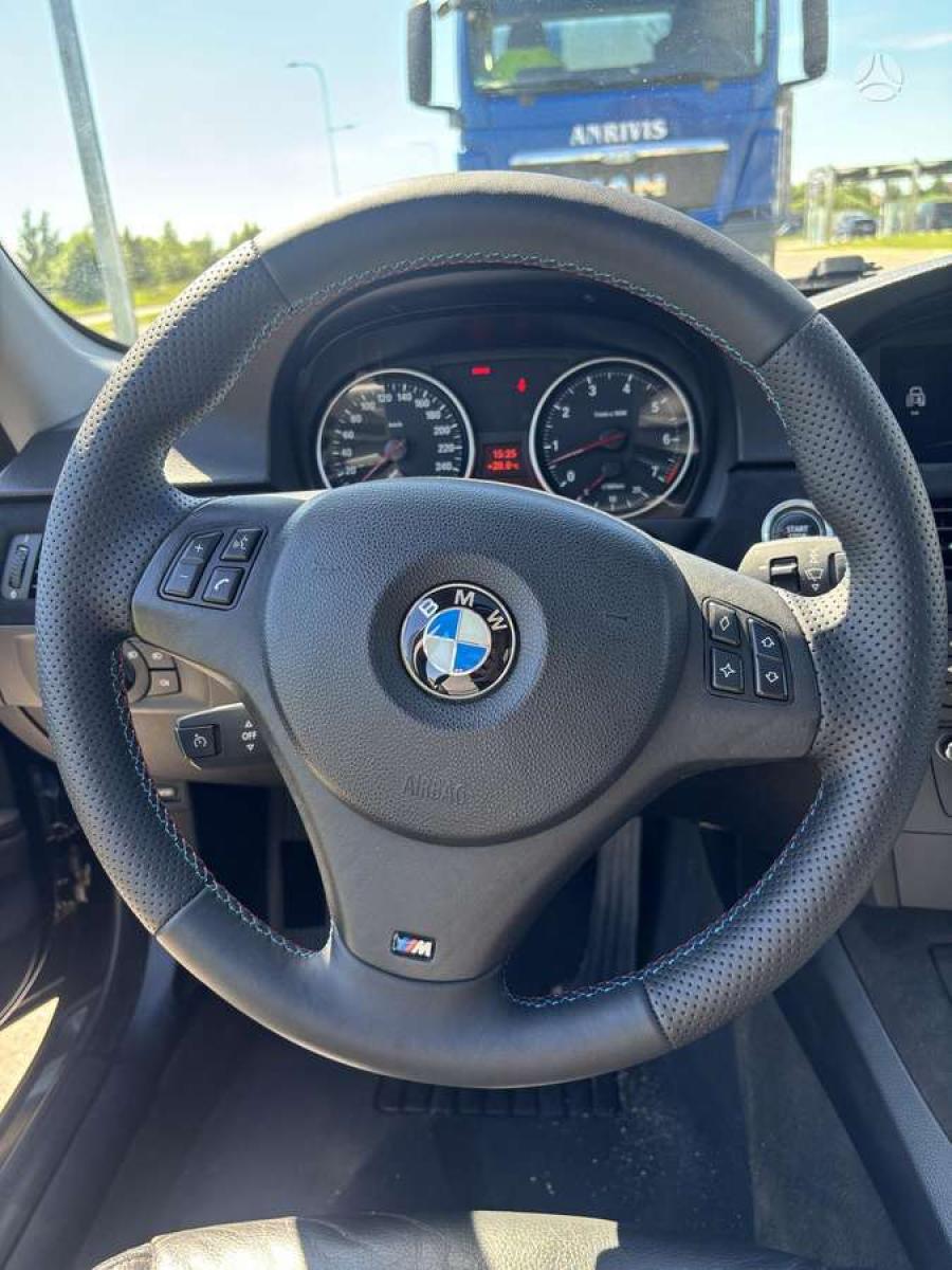Black BMW 328 2009 in Vilnius, with an engine capacity of 3.00 L and mileage of 275 thousand km for 6200 €, photo 21 on AUTOMOTO.COM.LV