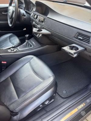 Black BMW 328 2009 in Vilnius, with an engine capacity of 3.00 L and mileage of 275 thousand km for 6200 €, photo 27 on AUTOMOTO.COM.LV
