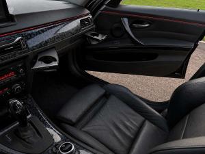 Black BMW 328 2011 in Kaunas, with an engine capacity of 3.00 L and mileage of 146 thousand km for 7000 €, photo 9 on AUTOMOTO.COM.LV