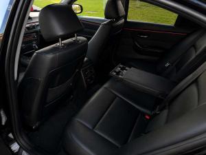 Black BMW 328 2011 in Kaunas, with an engine capacity of 3.00 L and mileage of 146 thousand km for 7000 €, photo 12 on AUTOMOTO.COM.LV
