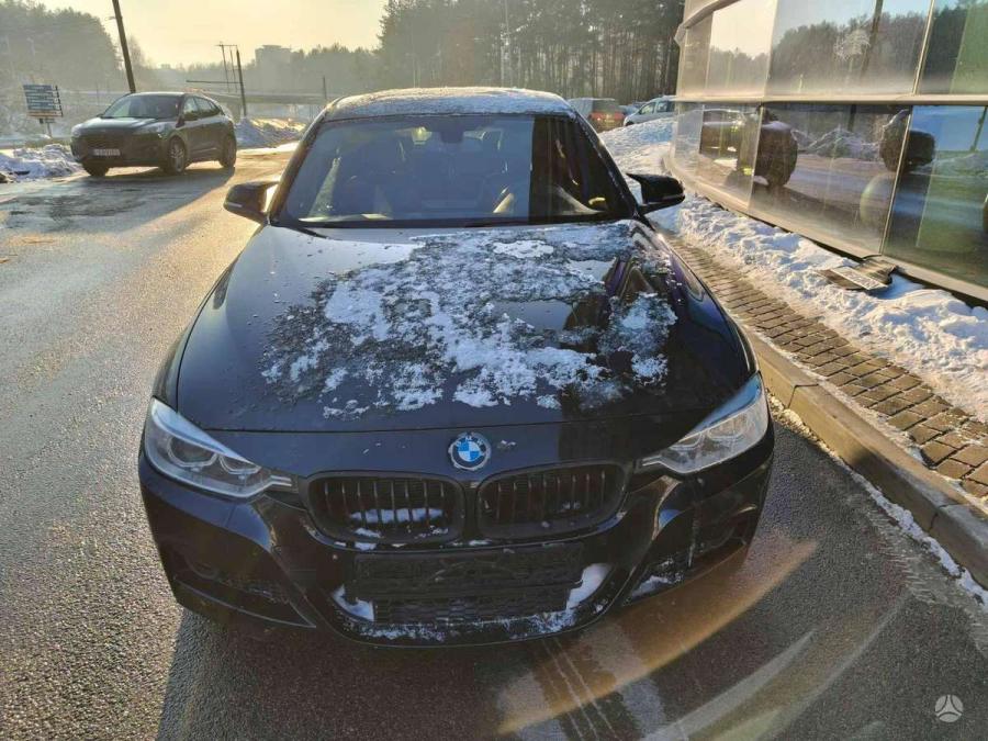 Melns BMW 328 2013 Viļņa, ar dzinēja tilpumu 2.00 L un nobraukumu 178 tūkst. km par 7350 €, foto 1 vietnē AUTOMOTO.COM.LV