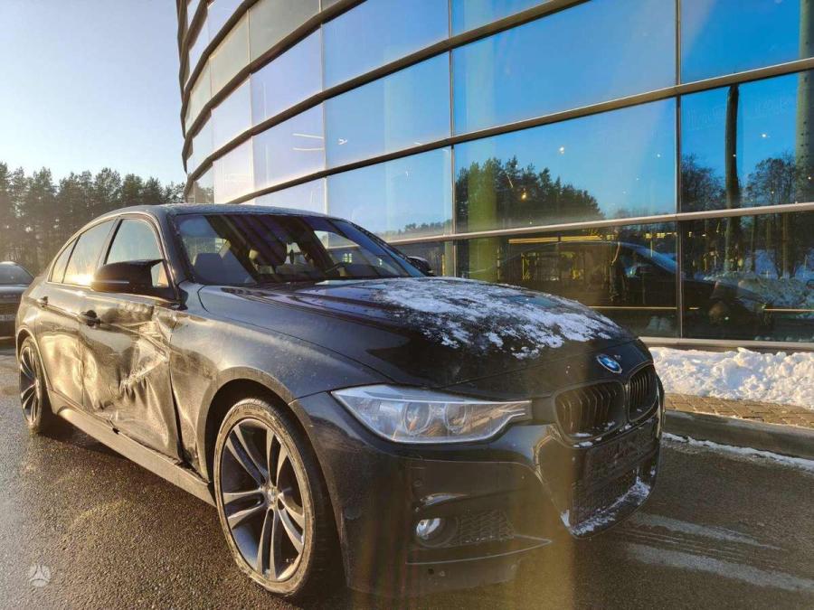 Melns BMW 328 2013 Viļņa, ar dzinēja tilpumu 2.00 L un nobraukumu 178 tūkst. km par 7350 €, foto 5 vietnē AUTOMOTO.COM.LV