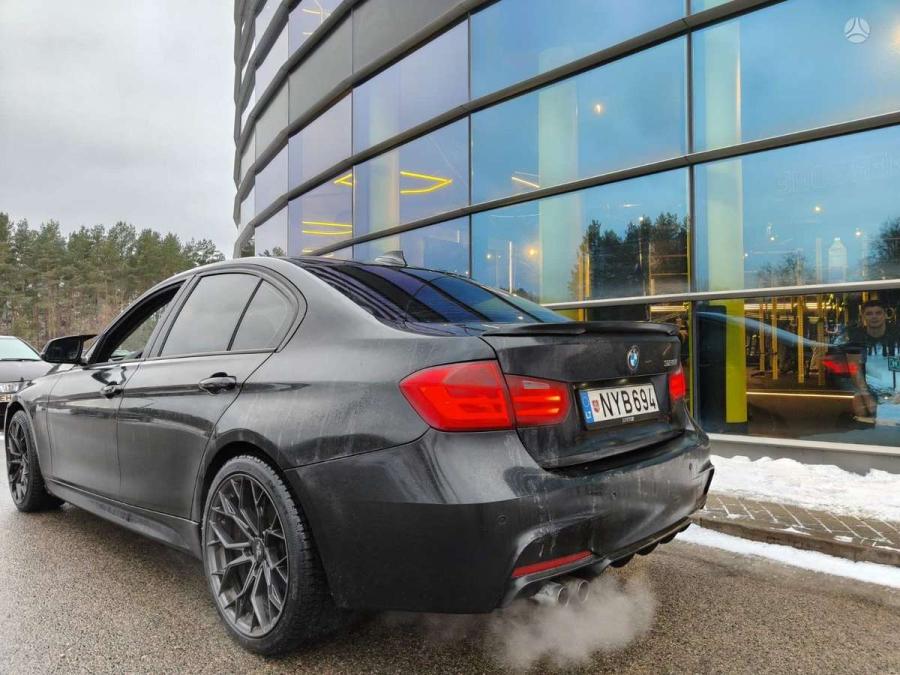Black BMW 328 2013 in Vilnius, with an engine capacity of 2.00 L and mileage of 224 thousand km for 5700 €, photo 7 on AUTOMOTO.COM.LV