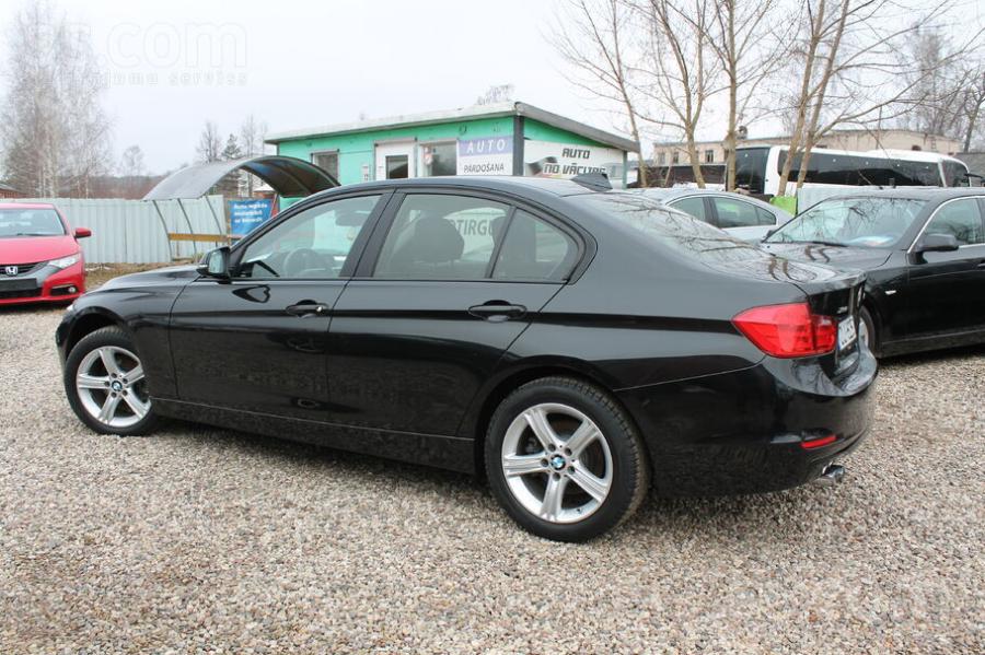 Melns BMW 328 2013 Daugavpils, ar dzinēja tilpumu 2.00 L un nobraukumu 241 tūkst. km par 8290 €, foto 4 vietnē AUTOMOTO.COM.LV