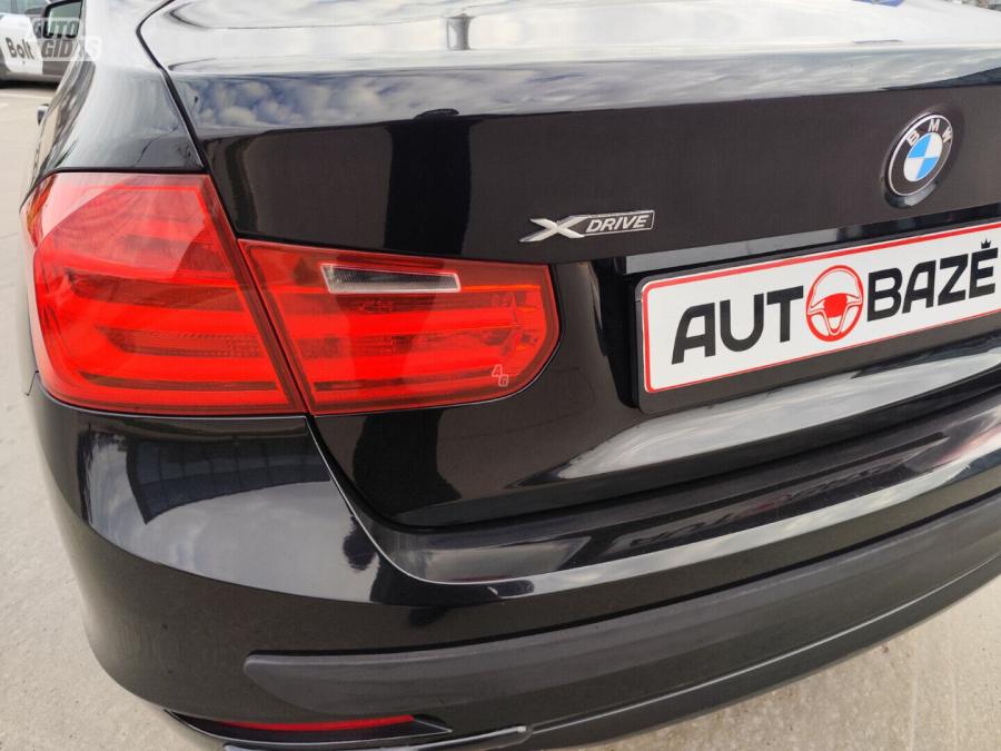 Melns BMW 328 2013 Šauļi, ar dzinēja tilpumu 2.00 L un nobraukumu 211 tūkst. km par 6900 €, foto 21 vietnē AUTOMOTO.COM.LV