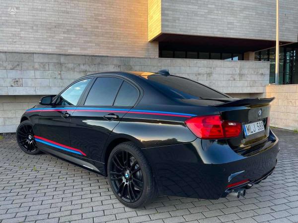 Black BMW 328 2013 in Vilnius, with an engine capacity of 2.00 L and mileage of 282 thousand km for 10350 €, photo 4 on AUTOMOTO.COM.LV