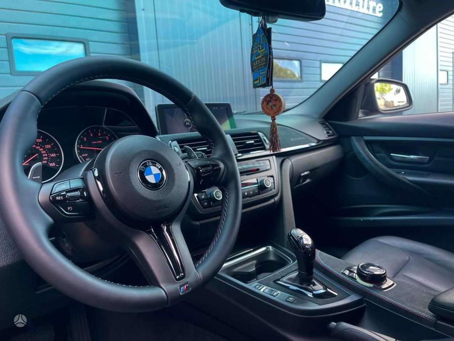 Black BMW 328 2013 in Vilnius, with an engine capacity of 2.00 L and mileage of 282 thousand km for 10350 €, photo 20 on AUTOMOTO.COM.LV