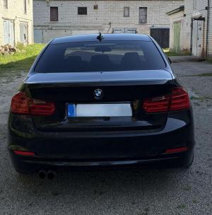 Black BMW 328 2013 in Birzai, with an engine capacity of 2.00 L and mileage of 225 thousand km for 9000 €, photo 3 on AUTOMOTO.COM.LV