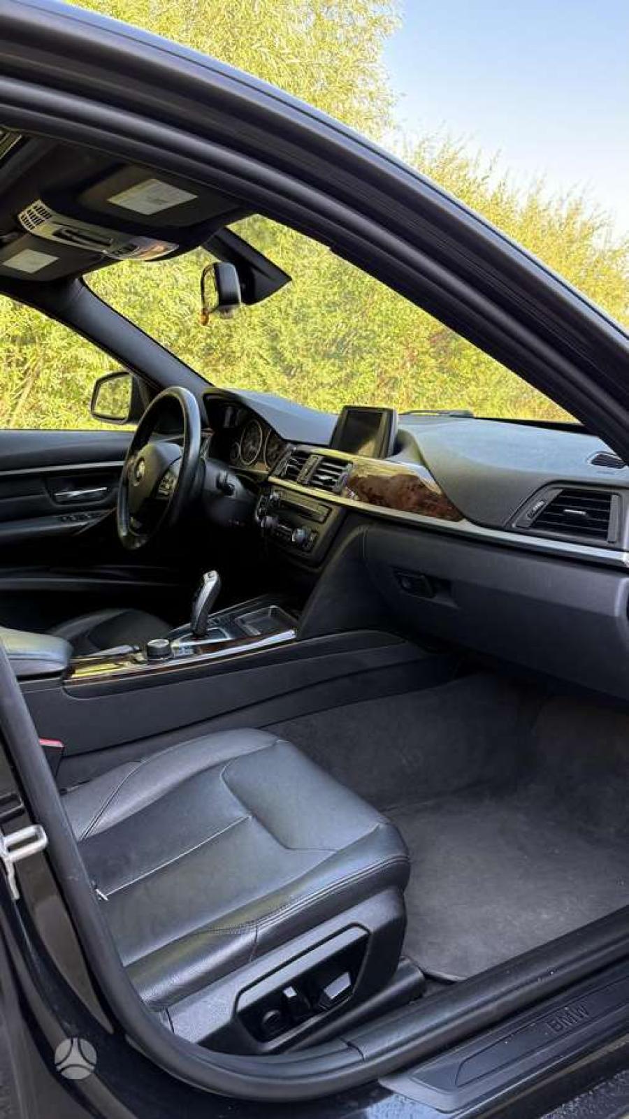 Black BMW 328 2013 in Birzai, with an engine capacity of 2.00 L and mileage of 225 thousand km for 9000 €, photo 9 on AUTOMOTO.COM.LV