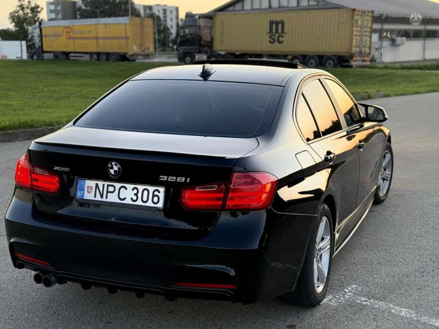 Black BMW 328 2013 in Radviliskis, with an engine capacity of 2.00 L and mileage of 194 thousand km for 8700 €, photo 14 on AUTOMOTO.COM.LV