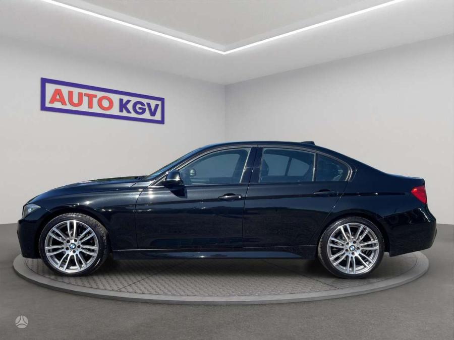Black BMW 328 2013 in Vilnius, with an engine capacity of 2.00 L and mileage of 239 thousand km for 10999 €, photo 3 on AUTOMOTO.COM.LV