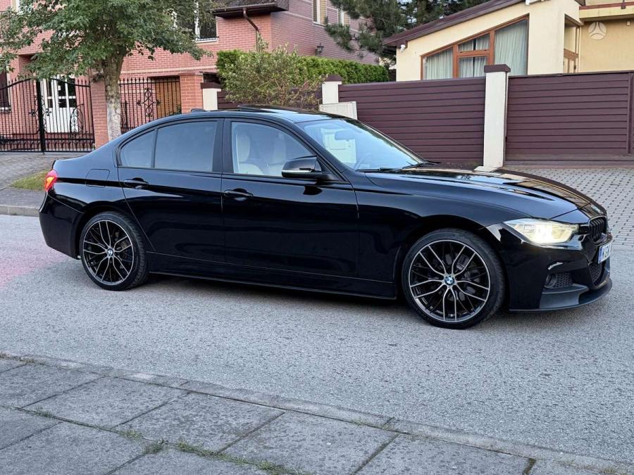 Black BMW 328 2013 in Klaipeda, with an engine capacity of 2.00 L and mileage of 151 thousand km for 11000 €, photo 6 on AUTOMOTO.COM.LV