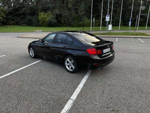 Black BMW 328 2013 in Vilnius, with an engine capacity of 2.00 L and mileage of 118 thousand km for 7600 €, photo 3 on AUTOMOTO.COM.LV