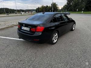 Black BMW 328 2013 in Vilnius, with an engine capacity of 2.00 L and mileage of 118 thousand km for 7600 €, photo 8 on AUTOMOTO.COM.LV